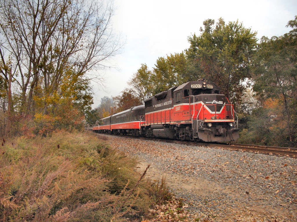 Blackstone Valley Shopper's Special at the Lonsdale Yard Limits